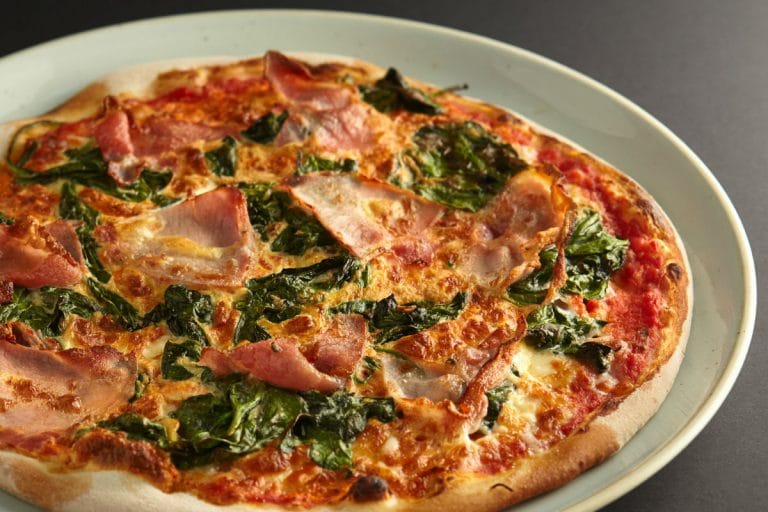 Best Aussie Pizza in Melbourne CBD - Order Aussie Pizza Online Now