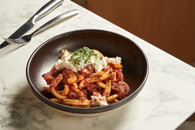 Pasta in Melbourne CBD – 11 Inch Pizza