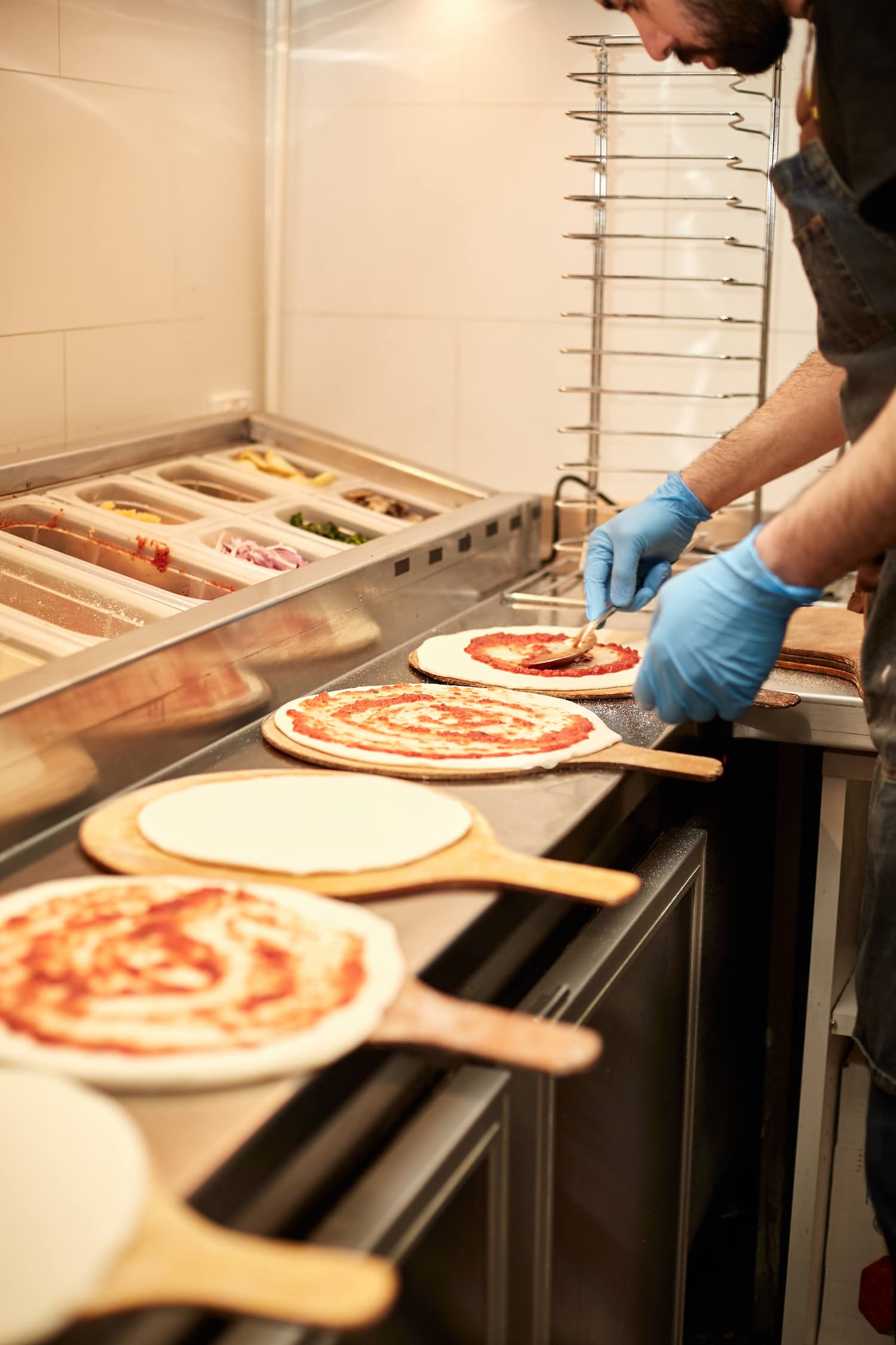 Pizza, Parties, and Presents: Celebrate Christmas the 11 Inch Pizza Way