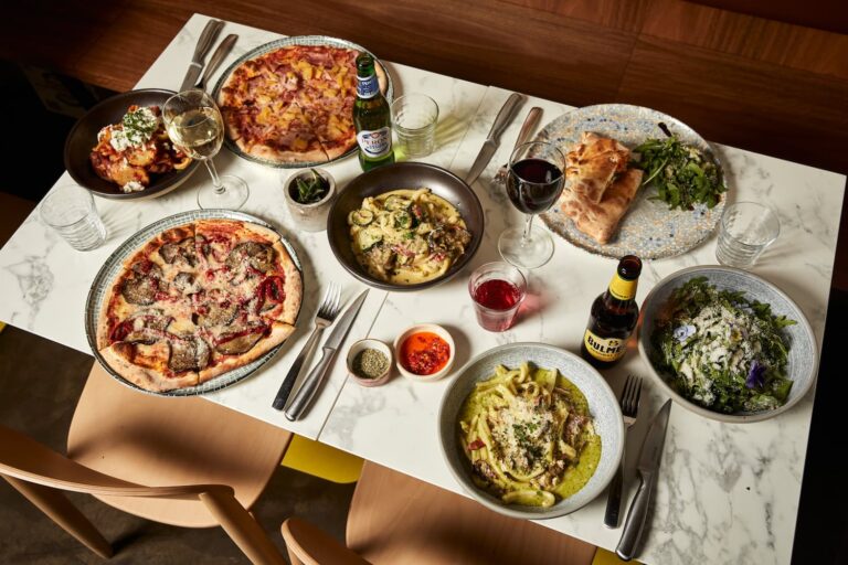 5 Reasons To Dine In At 11 Inch Pizza Restaurant Melbourne